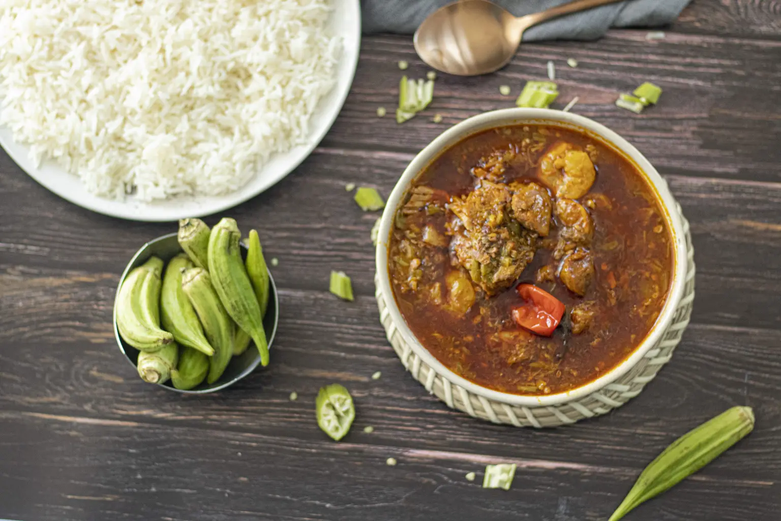 Soupou Kandia - sauce gombo à l'huile rouge - Aistou Cuisine